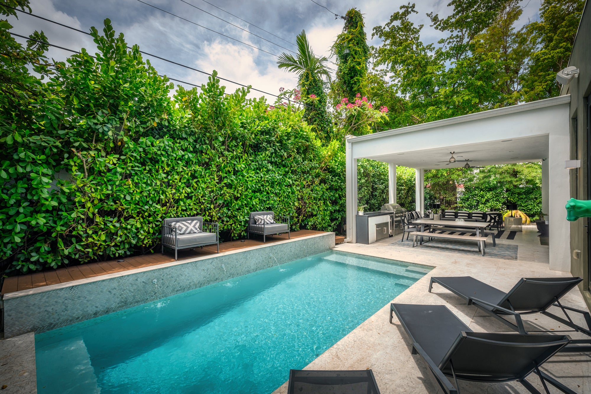 Villa Amaya – Legend's World